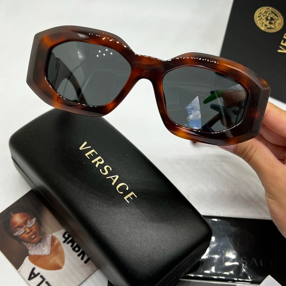 Versace | Accessories | Versace Ve4425u Thick Rim Sunglasses In Brown ...